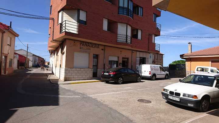 Panadería Hnos. Rodríguez - Bakery en Jiménez de Jamuz, León 2025